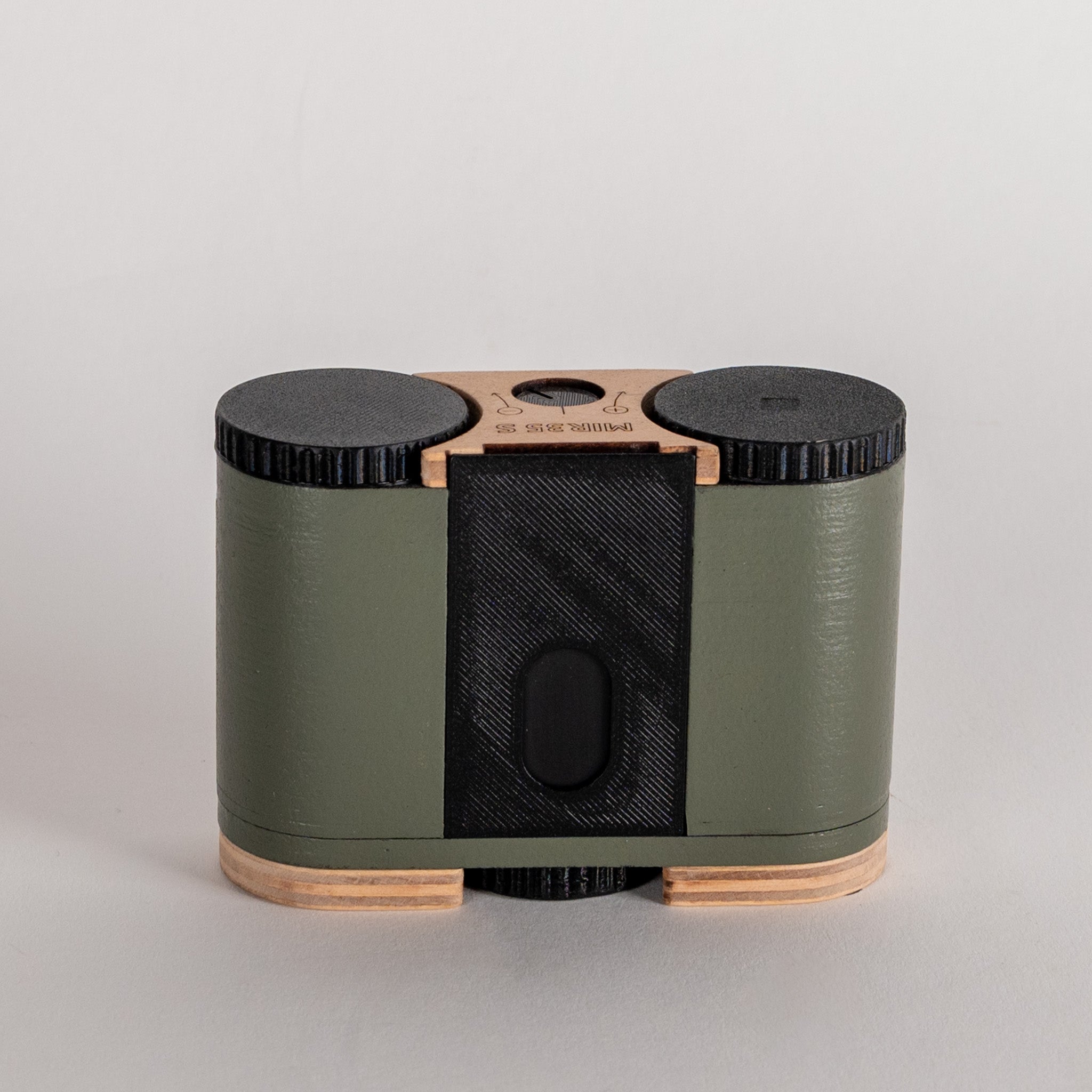 Handmade 35mm Film Pinhole Camera - Ranica MIR 35 | slowerthings