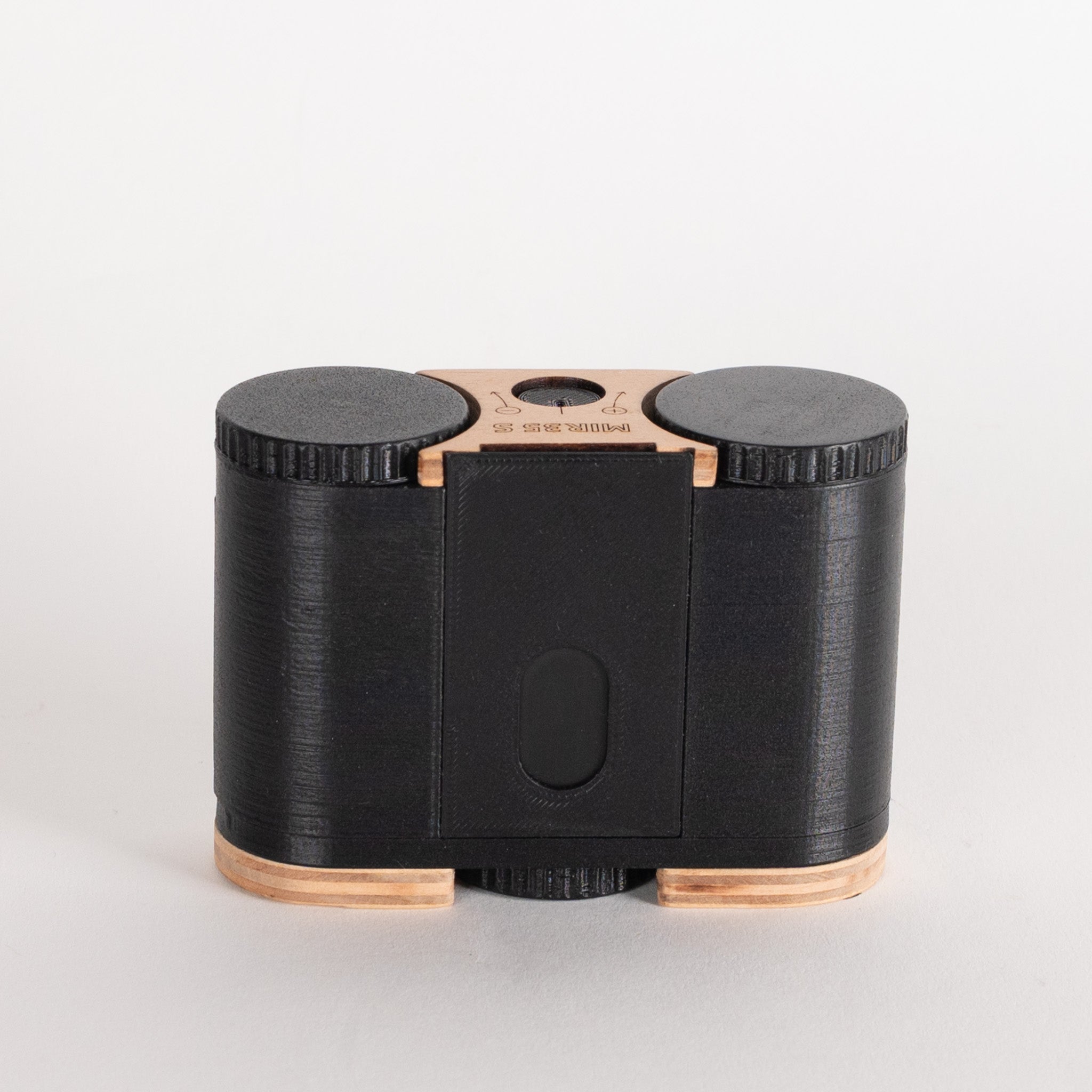 Handmade 35mm Film Pinhole Camera - Ranica MIR 35 | slowerthings